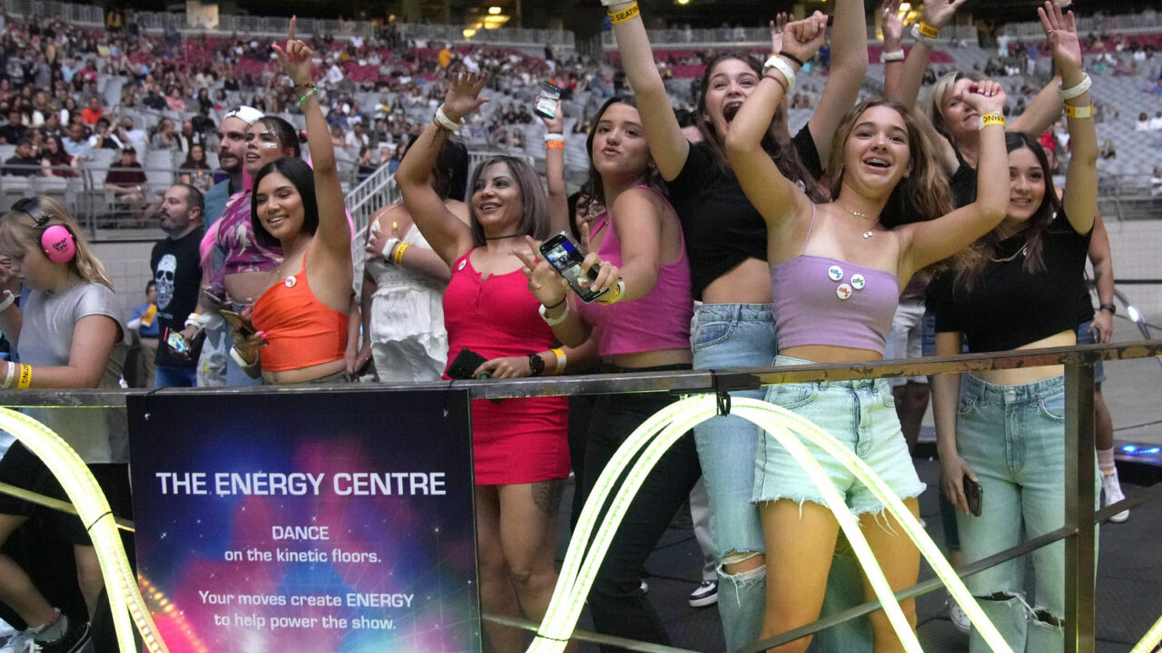 Energy Floors Dance Floor From Ocean Waste Better Future Factory